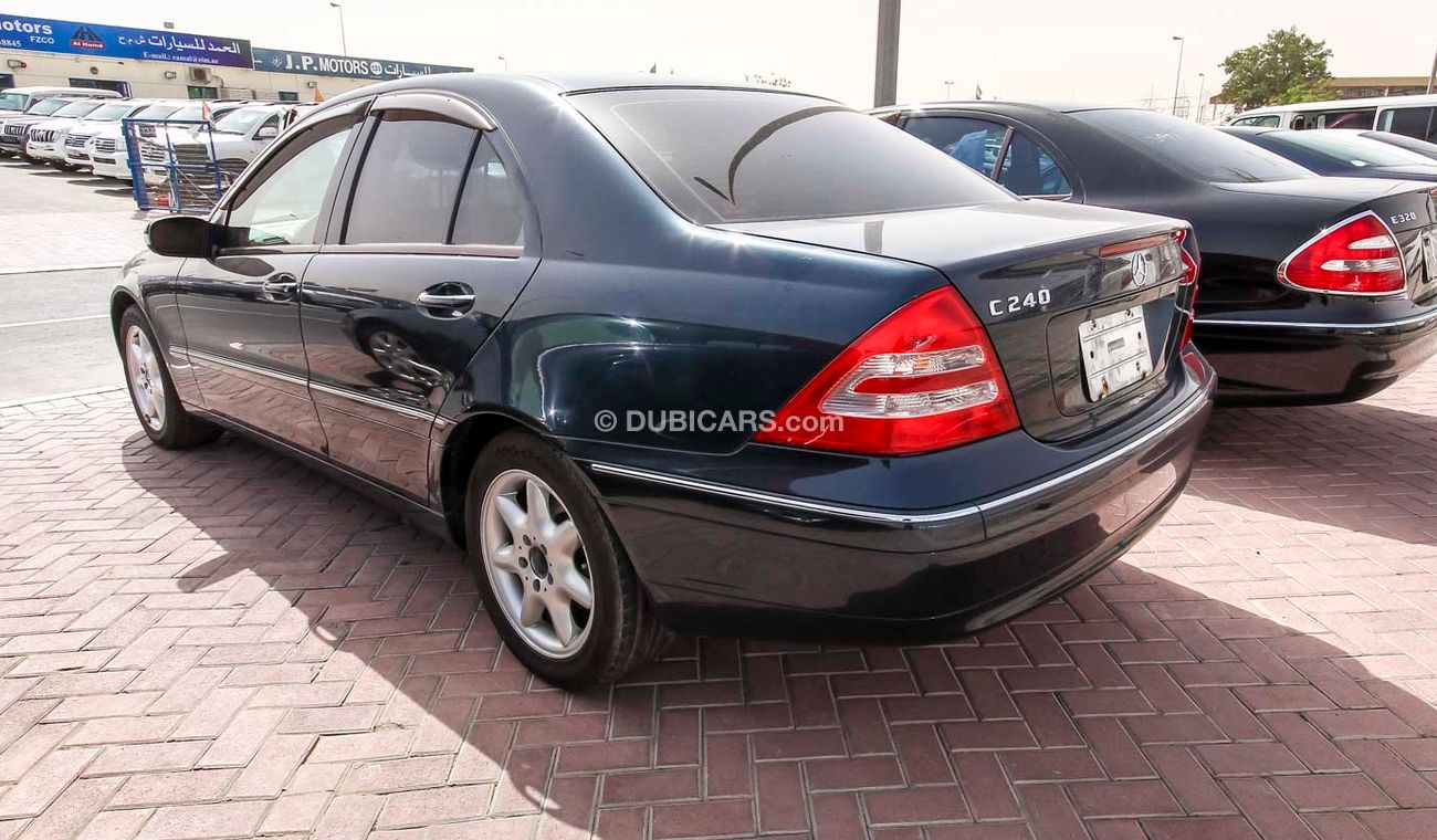 Used Mercedes-Benz C 240 2001 for sale in Dubai - 19129