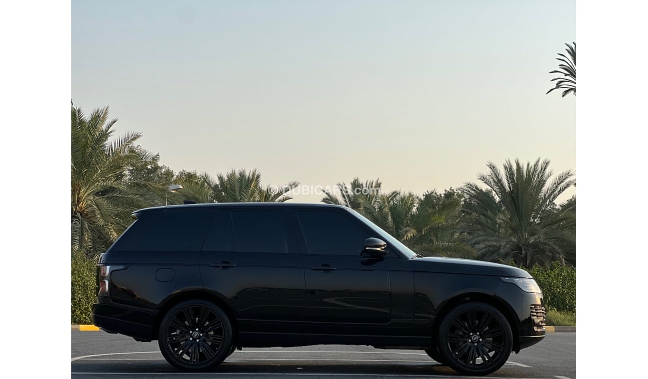 Used Land Rover Range Rover RANGE ROVER VOGUE 2018 GCC 2018 for sale in ...