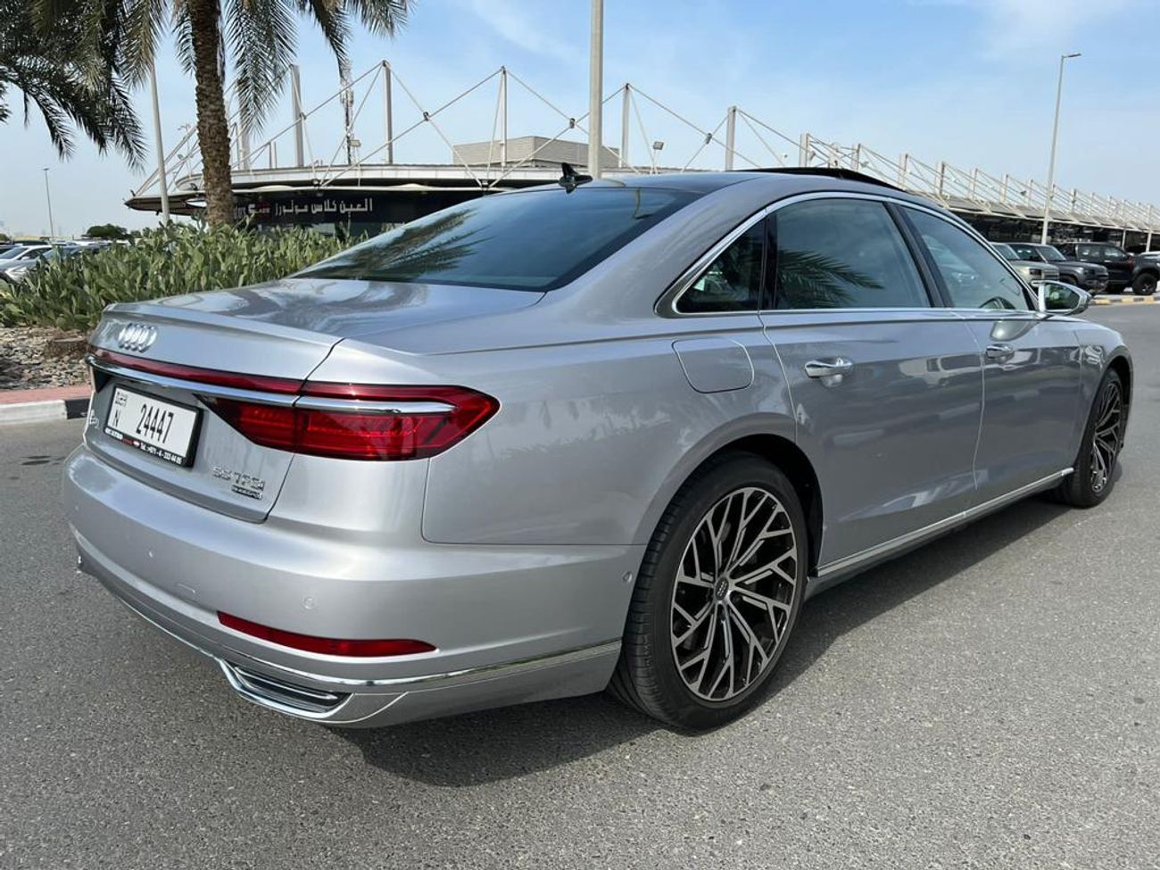 Used Audi A8 A8L QUATTRO 2018 for sale in Dubai - 654070
