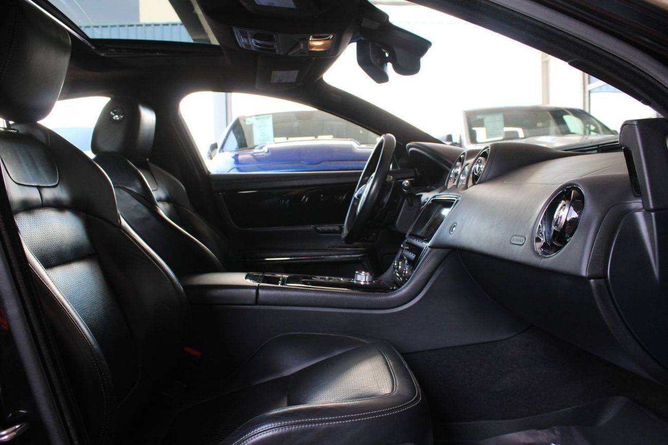 Used JAGUAR XJ 3.0L 2015 FOR ONLY 613 AED MONTHLY 2015 for sale in Dubai - 562059