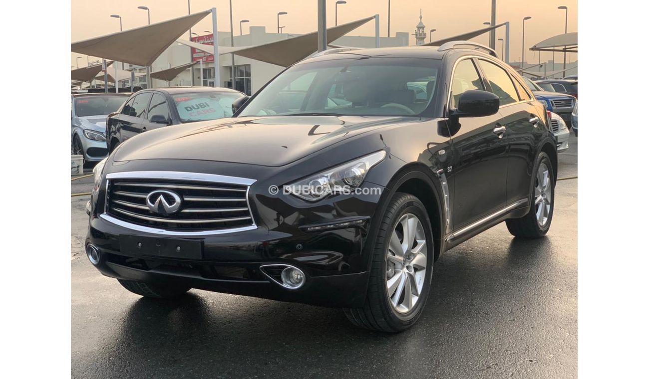 Used Infiniti QX70 Infiniti QX 70_2014_GCC_Excellent_Condithion _Full ...