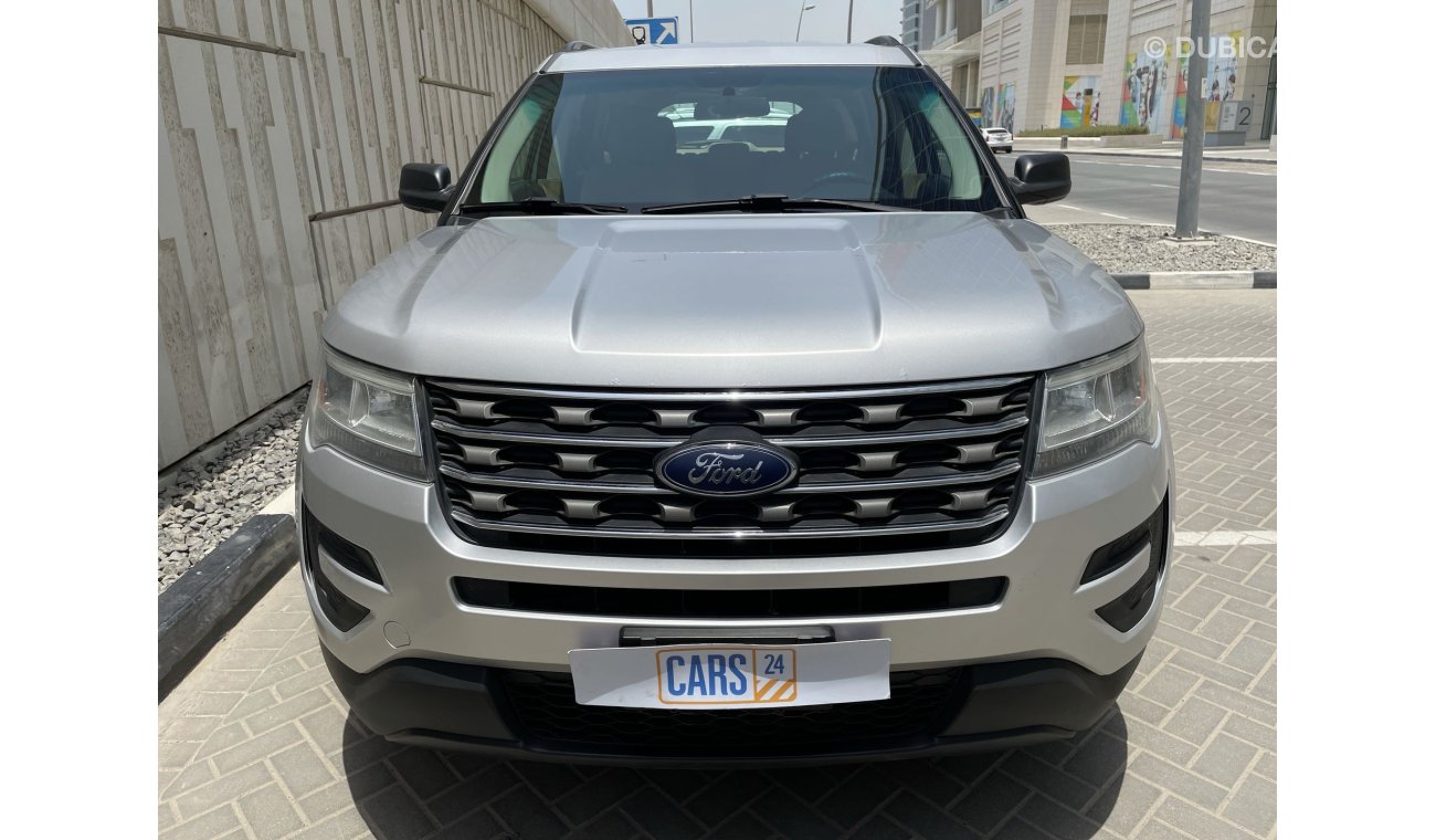 Used Ford Explorer 3500 2017 for sale in Dubai - 460867