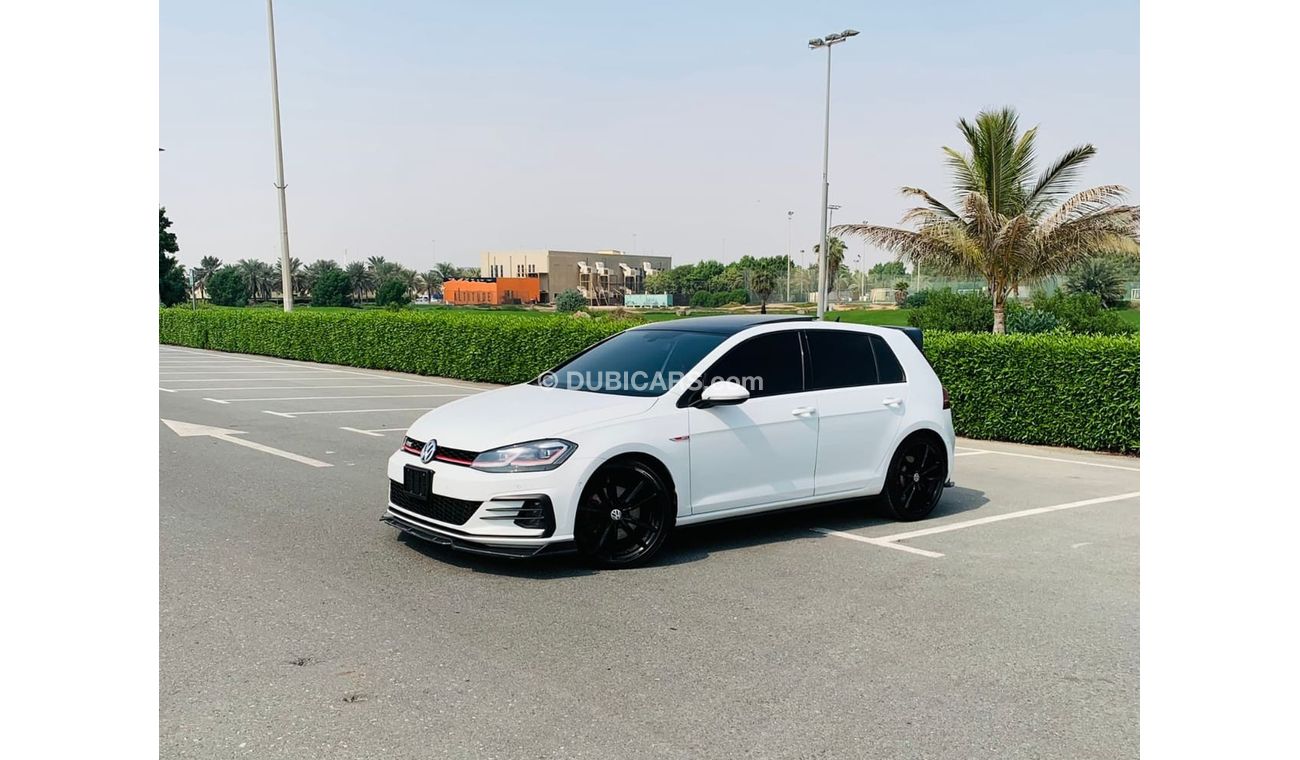 Used Volkswagen Golf GTI P1 2018 for sale in Dubai - 645643