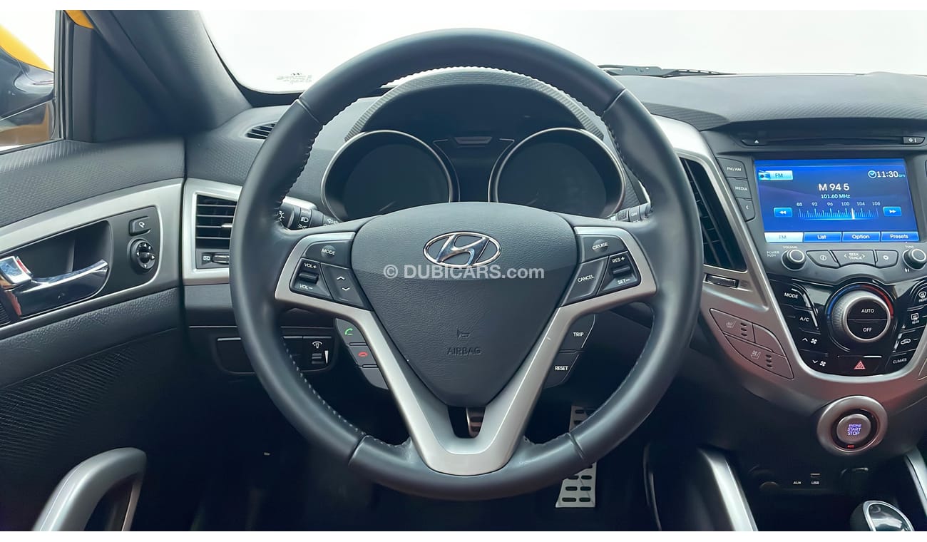 Used Hyundai Veloster Veloster 1600 2017 for sale in Dubai - 474945