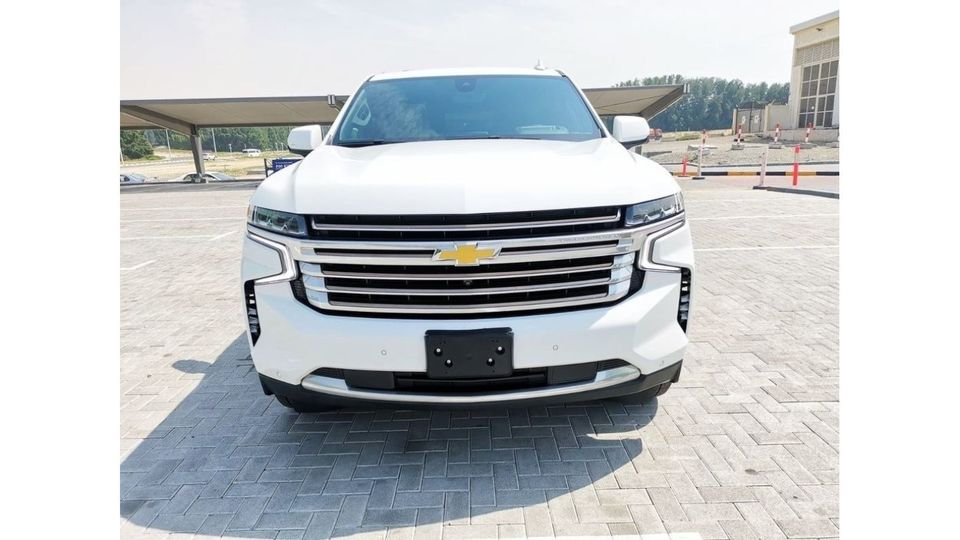 Used Chevrolet Suburban Chevrolet High Country Suburban - 2021 - White ...
