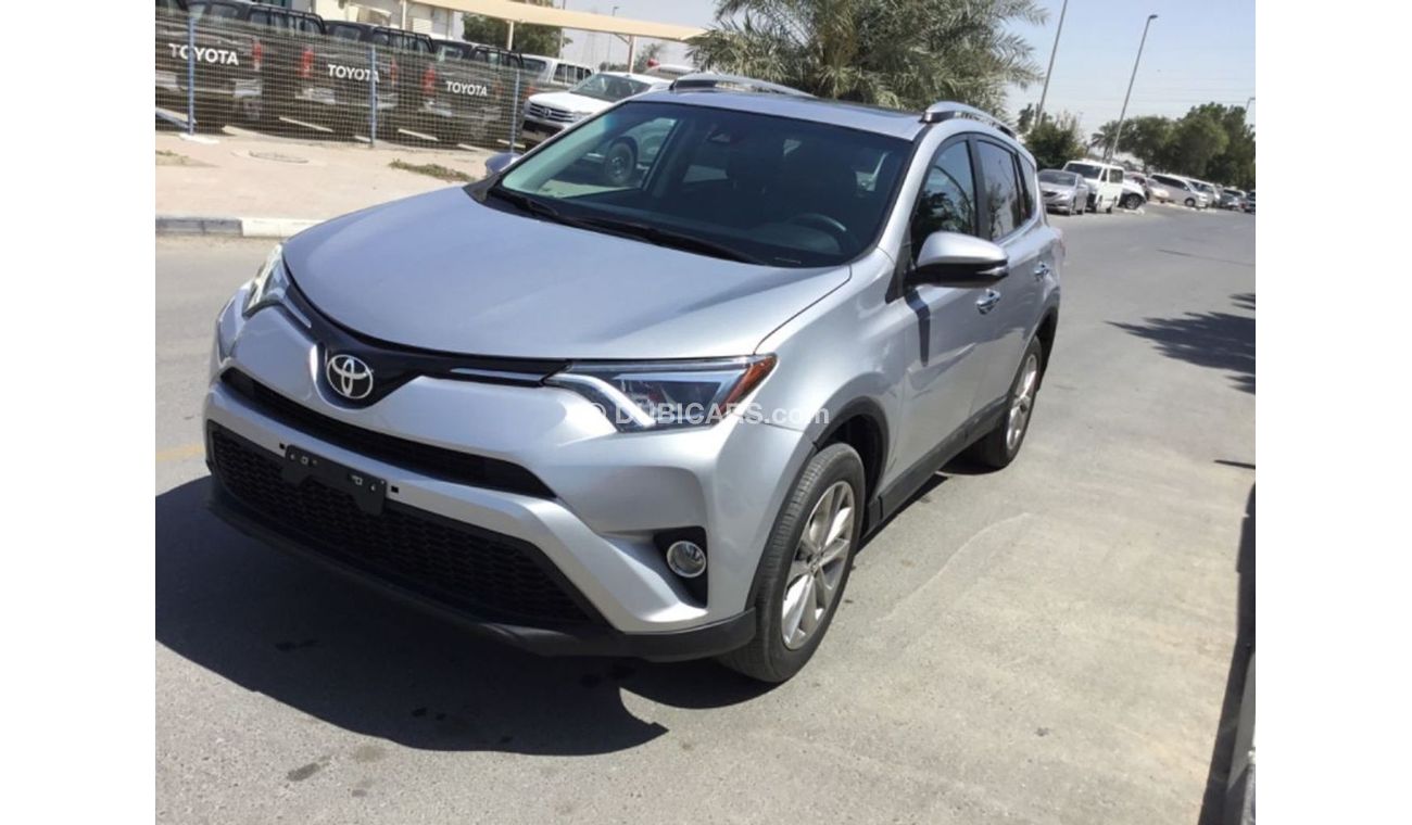 Used TOYOTA RAV4 LIMITED 2017 SILVER 2017 for sale in Dubai - 313565