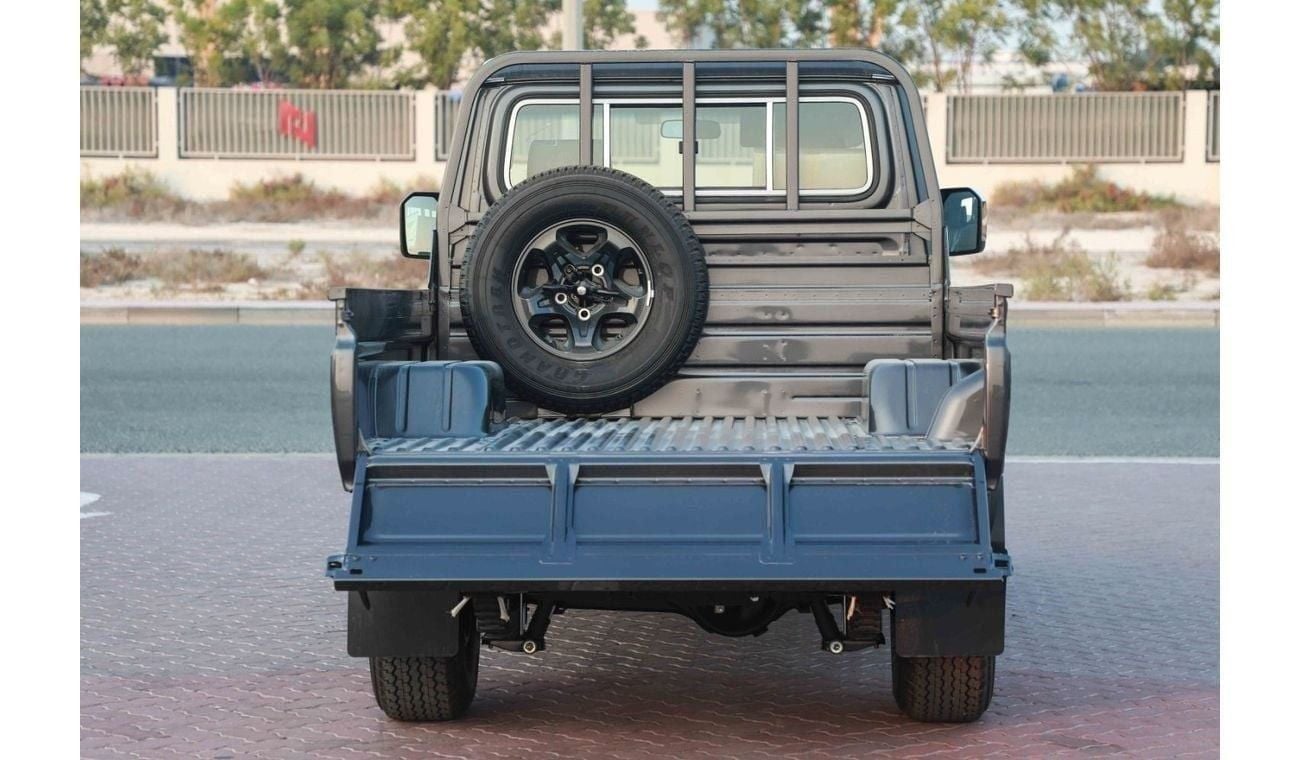 New Toyota Land Cruiser Pick Up 2024 Toyota LC79 Single Cab 4.0 - GREY inside BEIGE | Export ...