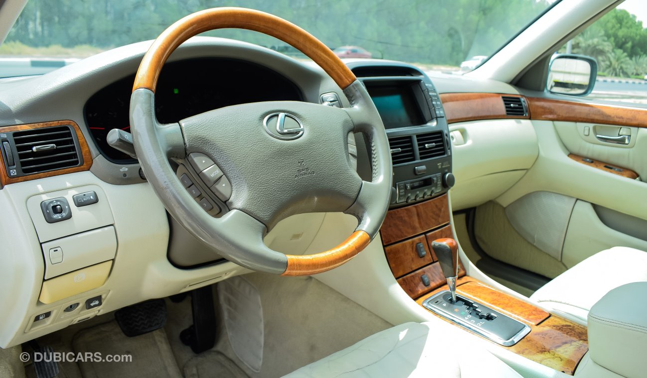 Used Lexus LS 430 2001 Ref #235 2001 for sale in Sharjah - 252536