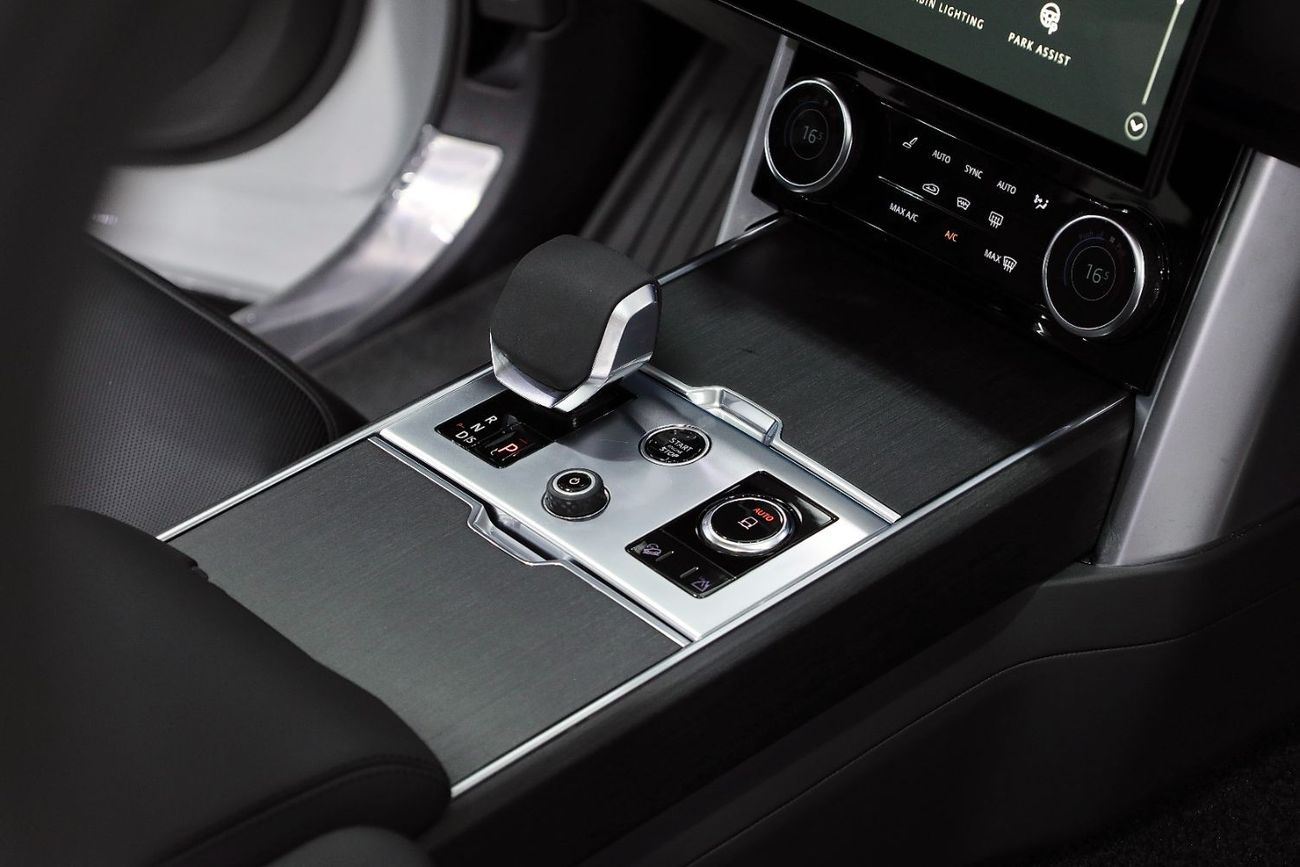 Used Land Rover Defender RANGE ROVER P-530 - 7 SEATER FULLY LOADED 2023 ...