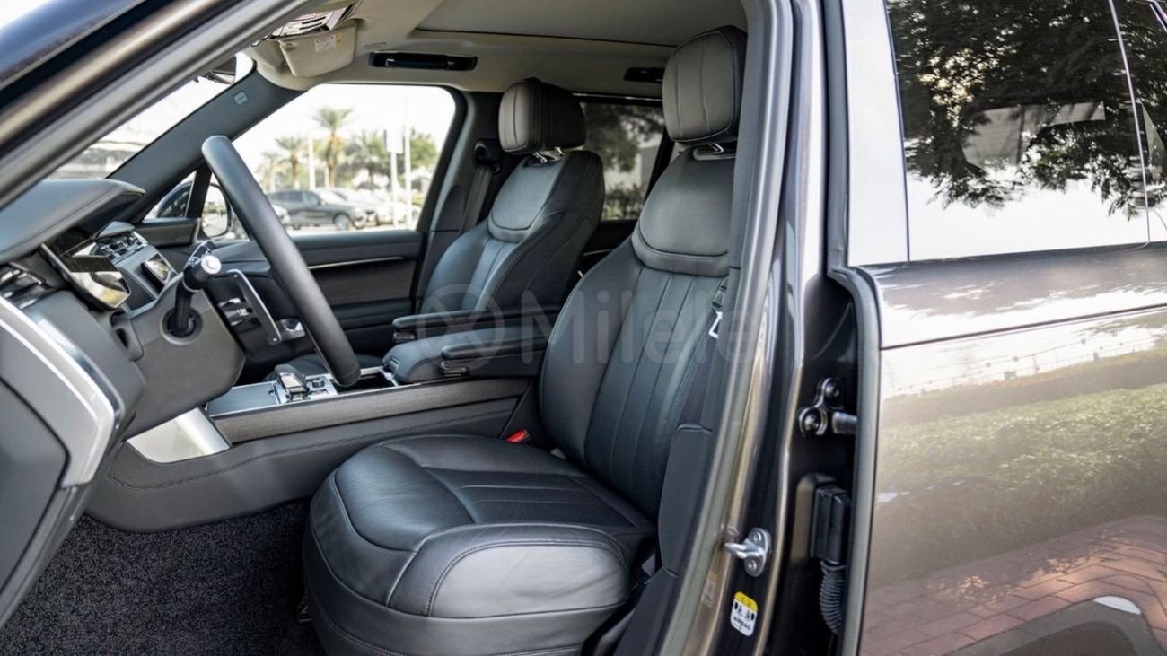 New Land Rover Range Rover P530: CHARENTE GREY - MERIDIAN SOUND, HEADS ...