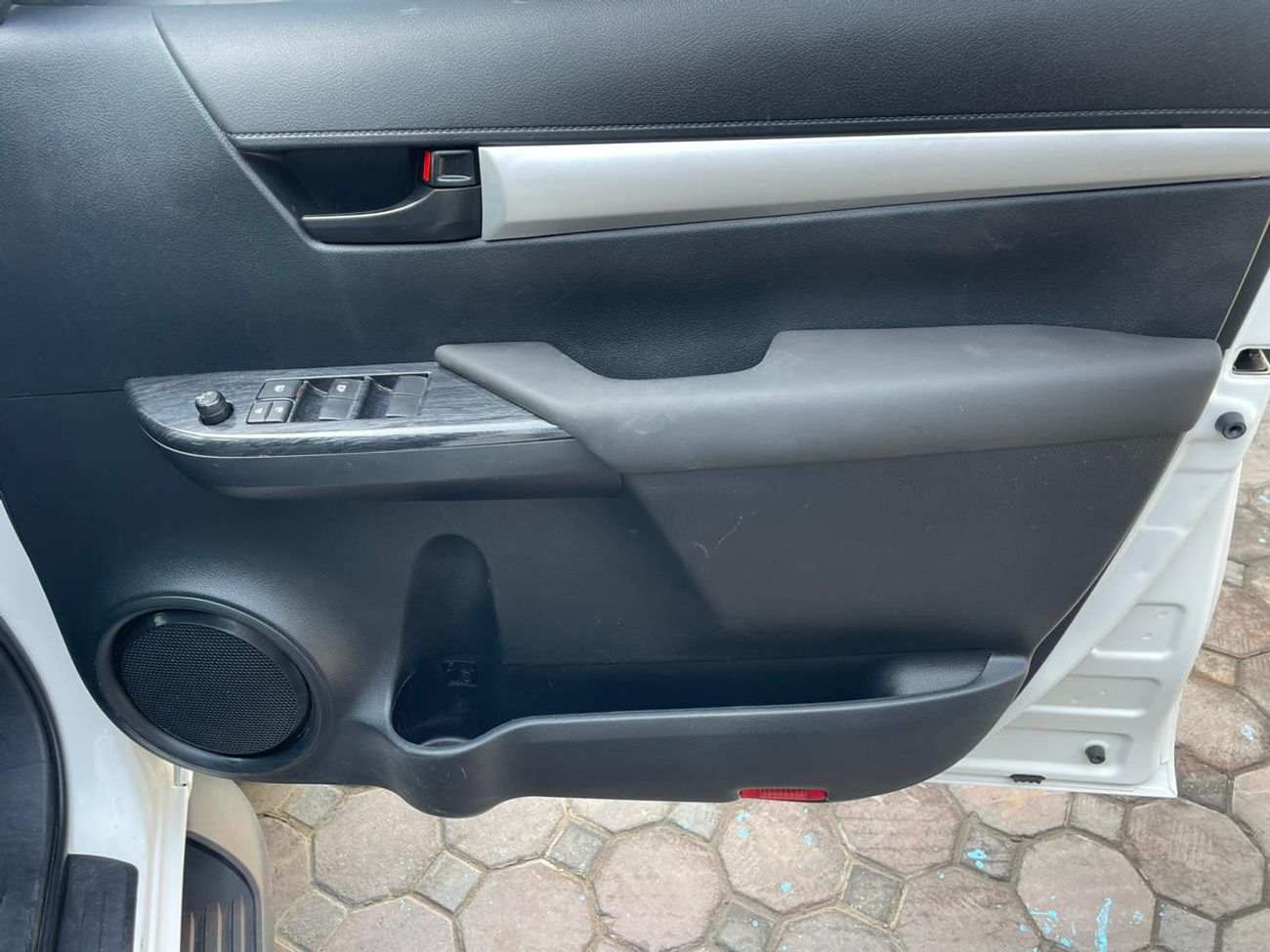 Used Toyota Hilux 2019 for sale in Dubai - 732194