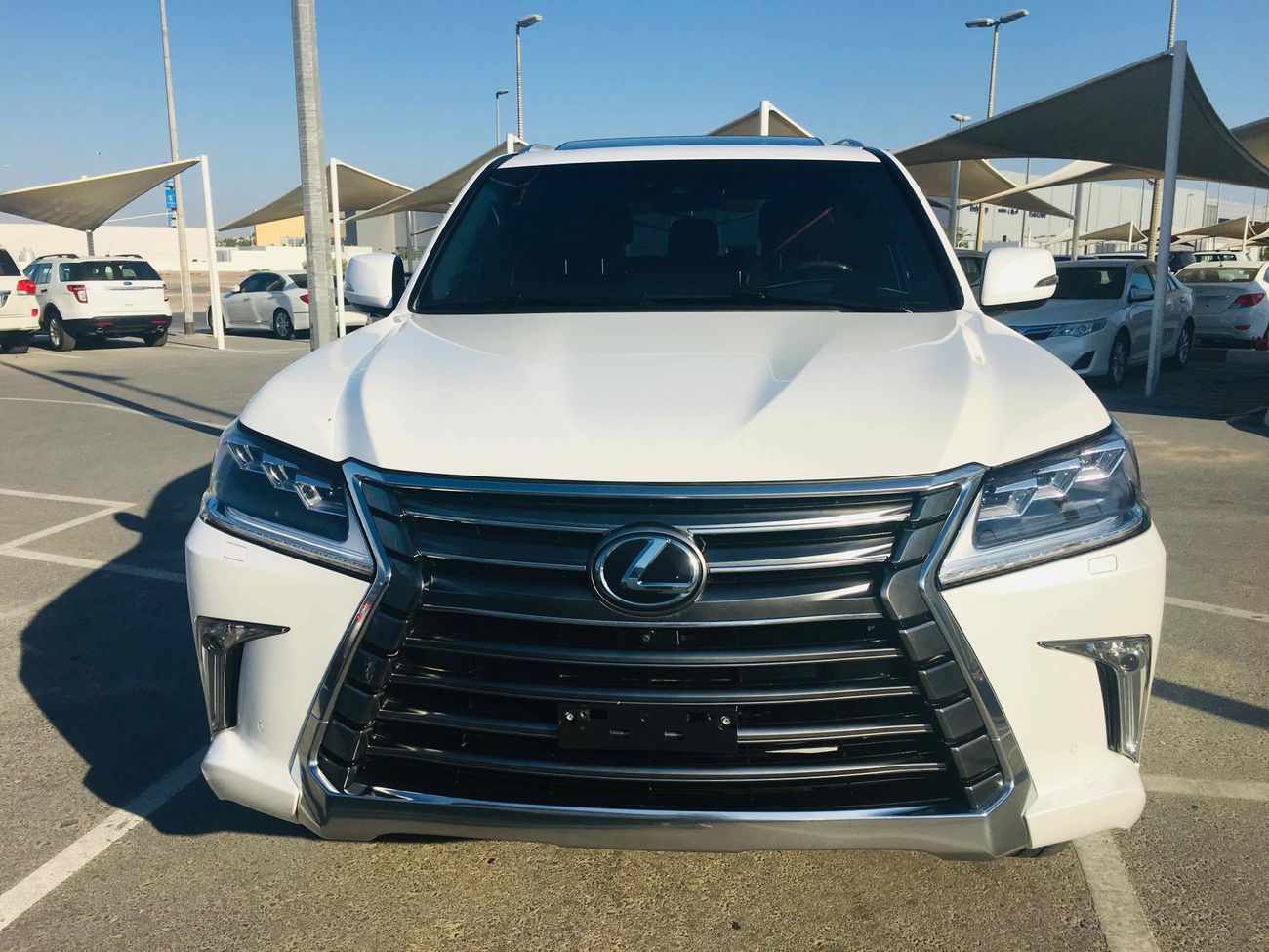 Used Lexus LX570 2016 for sale in Sharjah - 200439