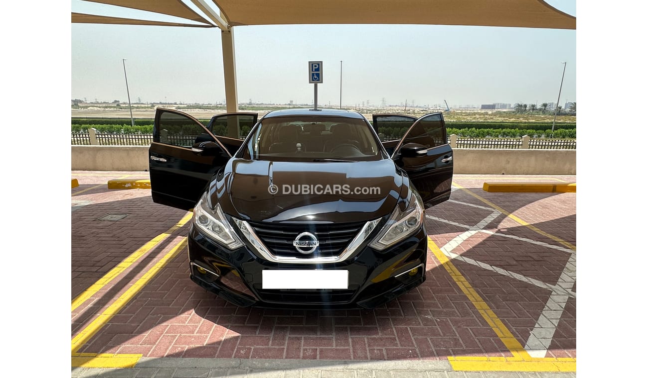 Used Nissan Altima SL 2016 for sale in Dubai - 631678