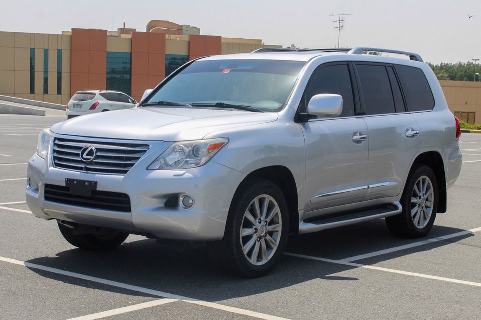Used Lexus LX 570 Lexus 570 2011 2011 for sale in Dubai - 631359