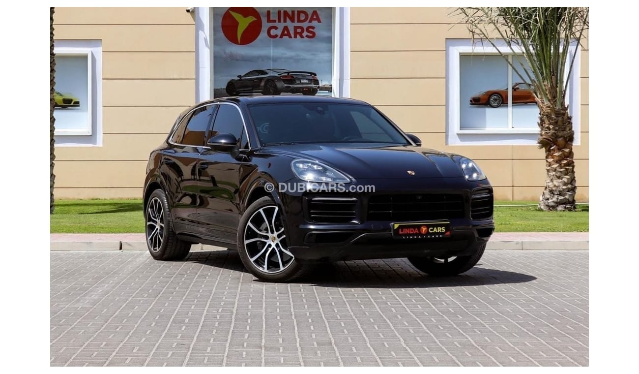 Used Porsche Cayenne 9Y0 2019 for sale in Dubai - 667773