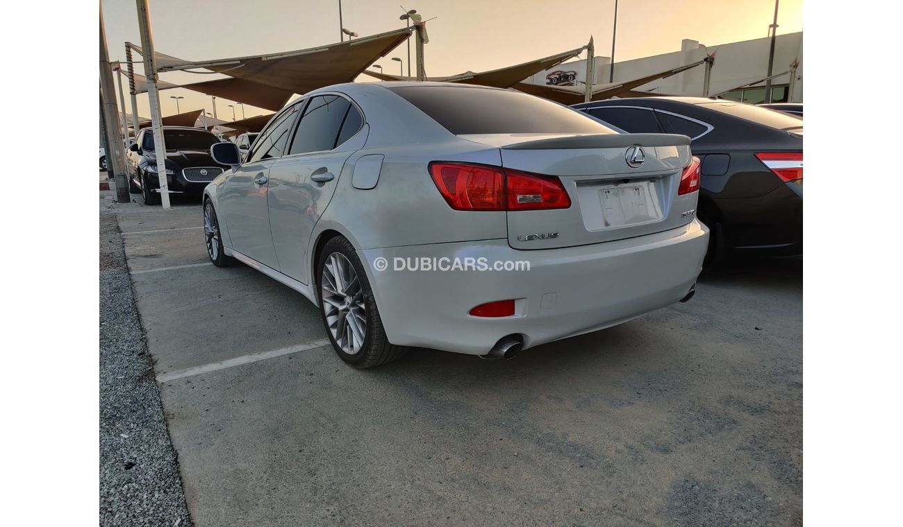 Used Lexus IS250 2006 for sale in Sharjah - 513806