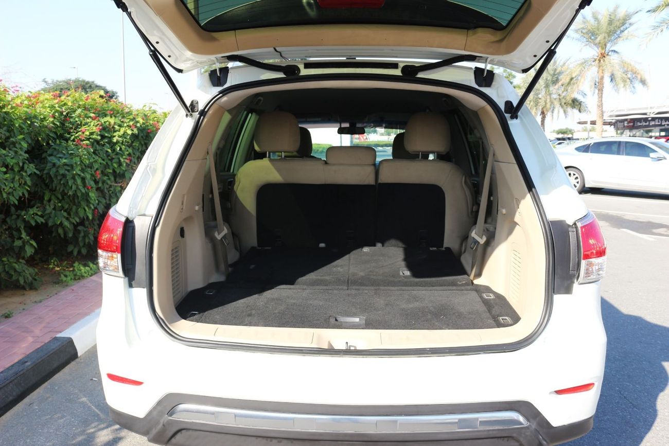Used SL Nissan pathfinder 2016 (4x4) gulf space full automatic ...