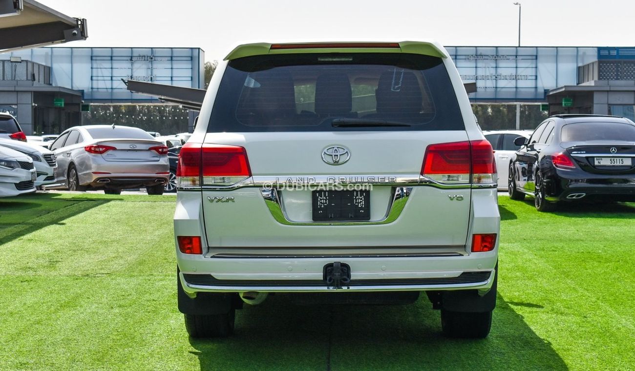 Used Toyota Land Cruiser VXR V8 Facelift 2020 2009 for sale in Dubai ...
