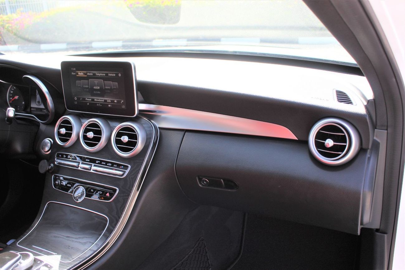 Used Mercedes-Benz C200 AMG Pack GCC MINT IN CONDITION 2018 for sale in ...