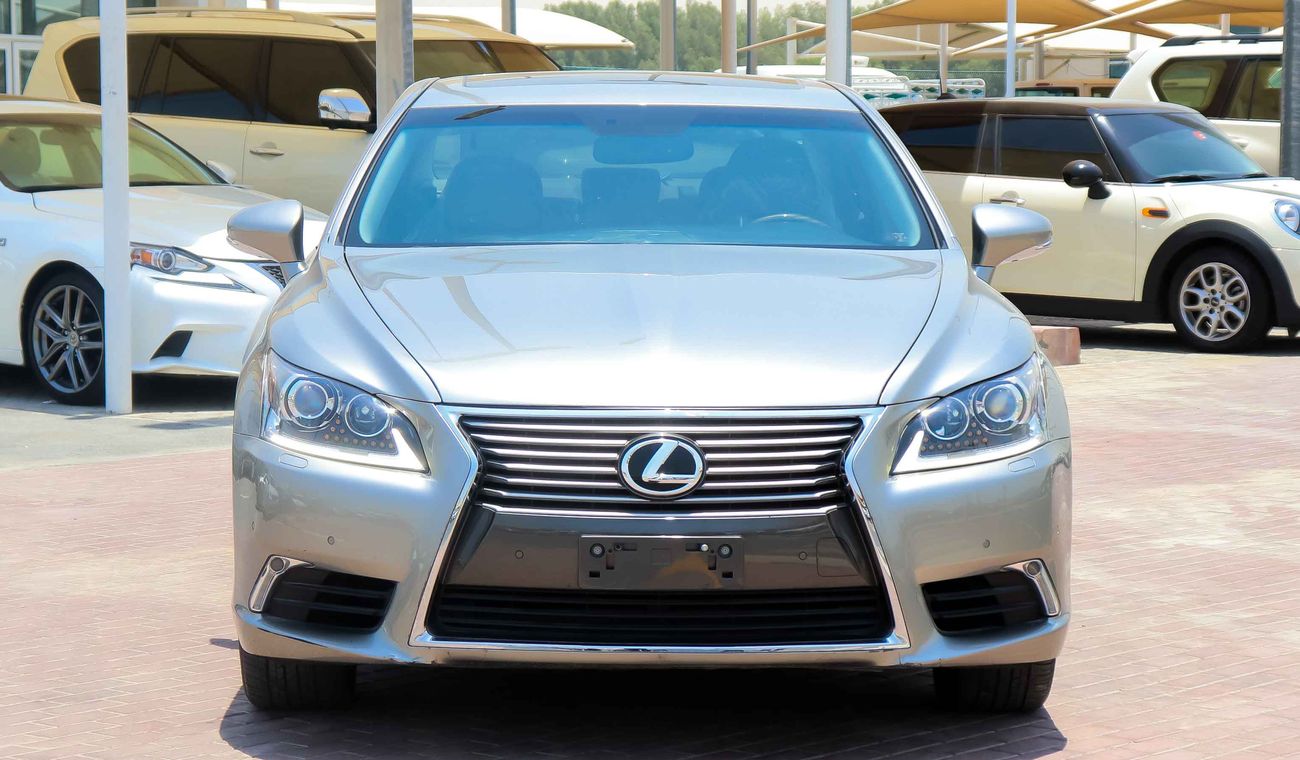 Used Lexus LS460 2016 for sale in Dubai - 242204