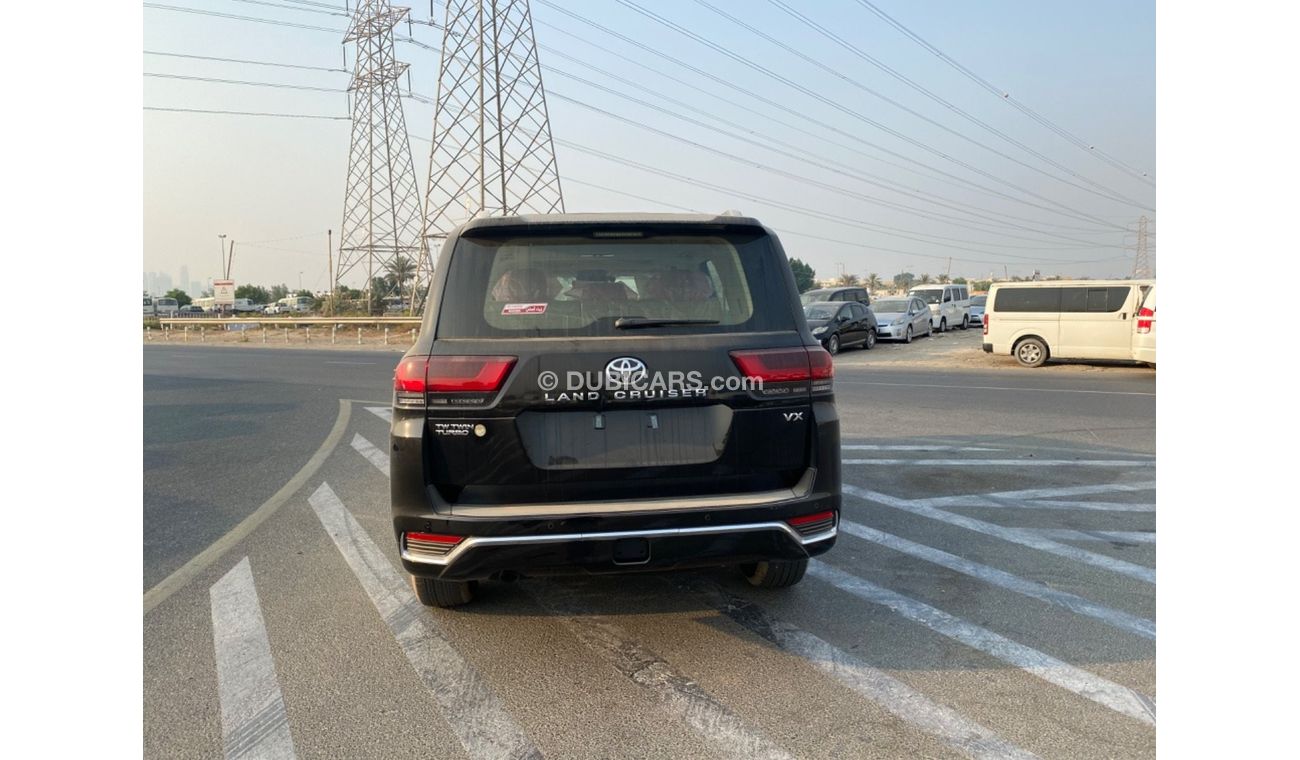 New Toyota Land Cruiser VX LC 300 Brand new 2022 for sale in Dubai - 551399