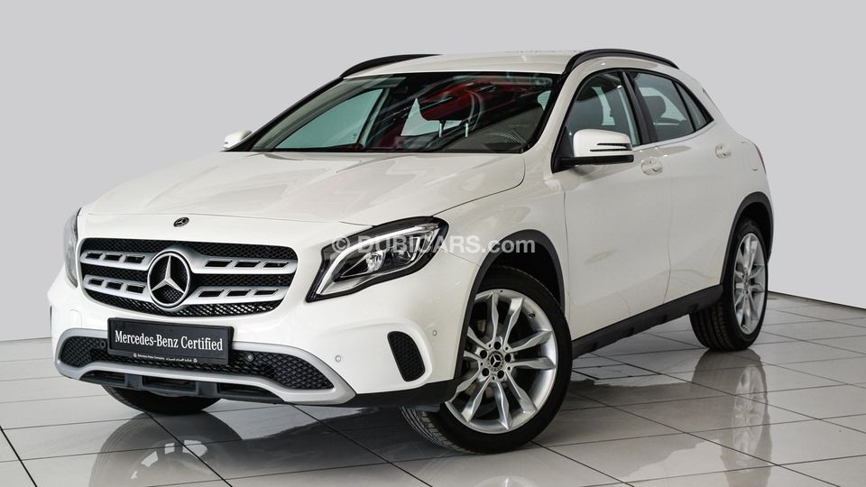 Used Mercedes-Benz GLA 200 Style 2020 for sale in Abu Dhabi - 341698