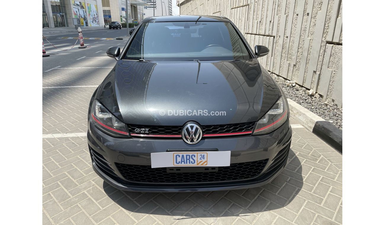 Used Volkswagen Golf 3000 2017 for sale in Dubai - 460905