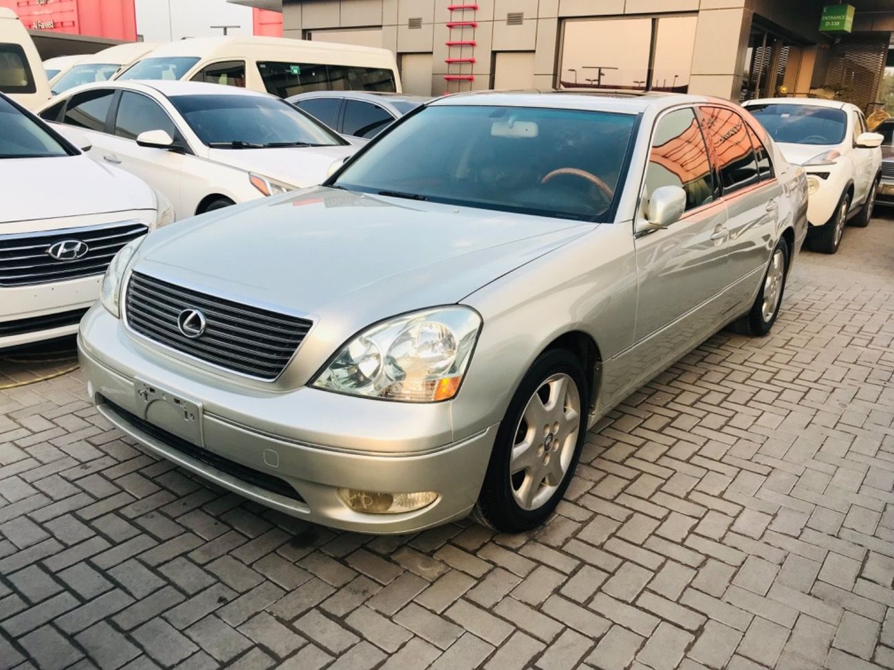 Used Lexus LS 430 2002 for sale in Dubai - 635319