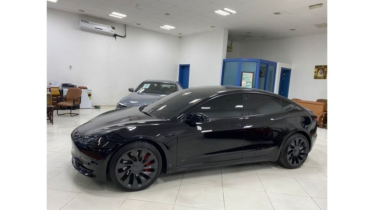 Used Tesla Model 3 2023 for sale in Dubai - 717265