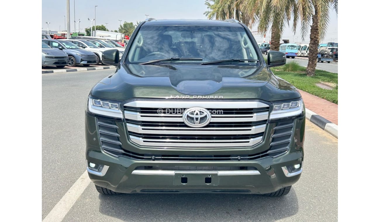 Used Toyota Land Cruiser 2020 for sale in Dubai - 756835