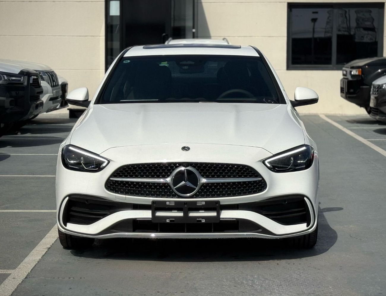 جديدة مرسيدس بنز C200 C200L 1.5L Turbo Petrol Export Price @ 163,500 AED 2025 للبيع في دبي - 855939