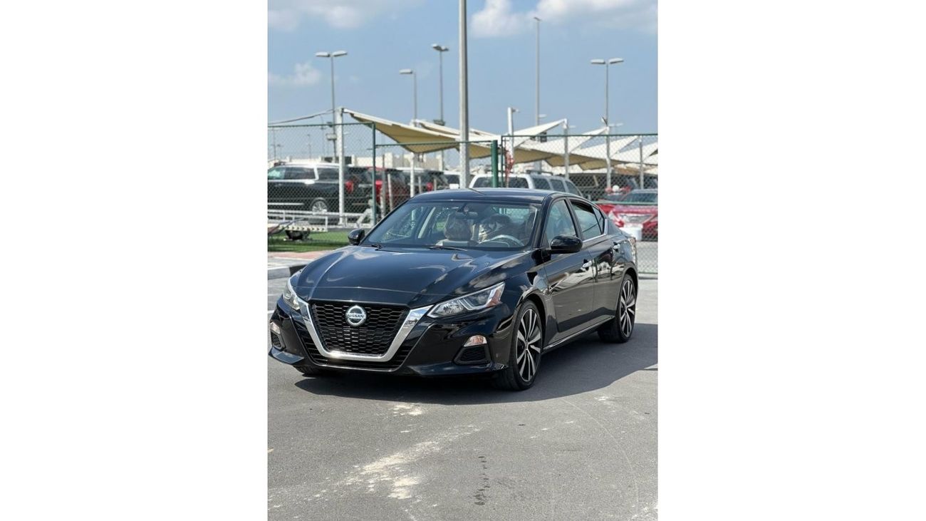 Used Sport Nissan altima 2020 SR 2020 for sale in Dubai - 714244