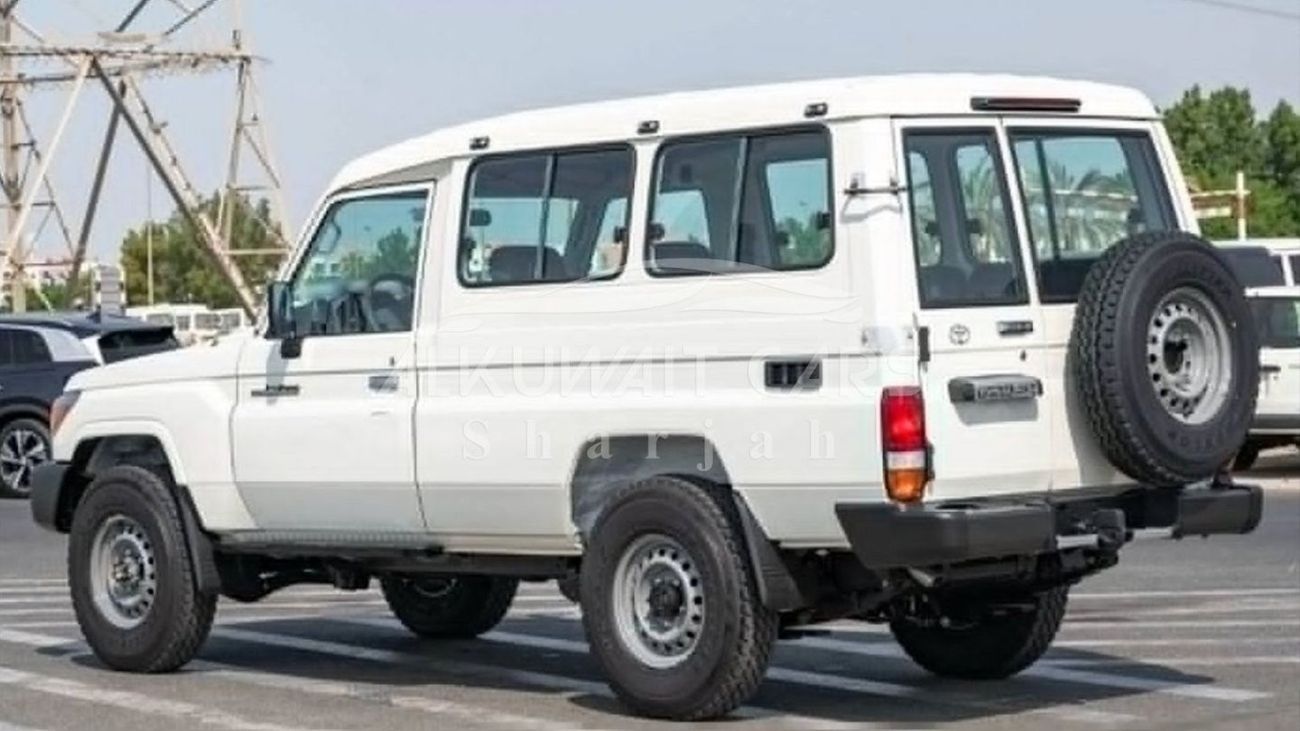 New Toyota Land Cruiser Hard Top HARD TOP 3 DOORS 4.2L DIESEL 2024 2024 for sale in Dubai - 721561