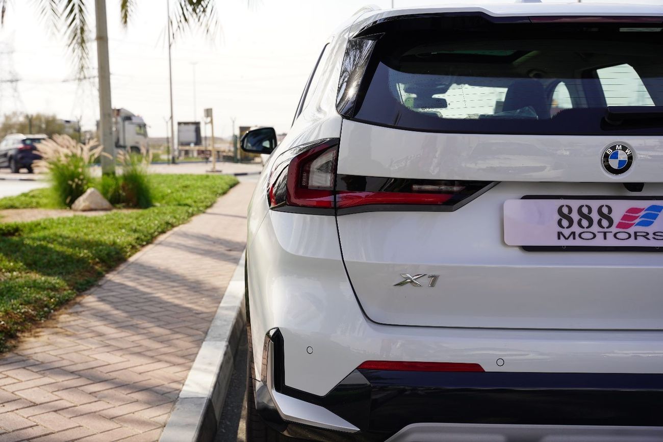 New 2024 BMW X1 S-DRIVE 20i SUV 1.5L 0Km 2024 for sale in Dubai - 700206