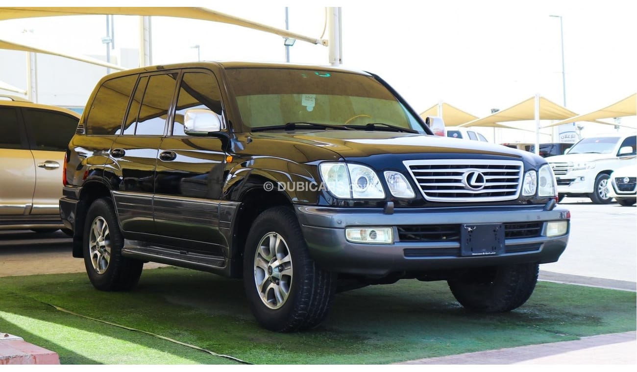 Used Lexus LX 470 2007 for sale in Sharjah - 523945