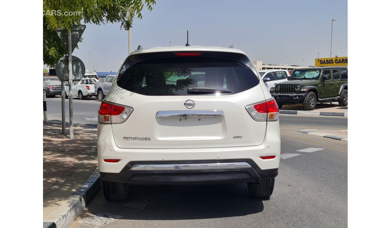 Used Nissan Pathfinder S 4WD 2015 GCC Perfect Condition 2015 for sale ...