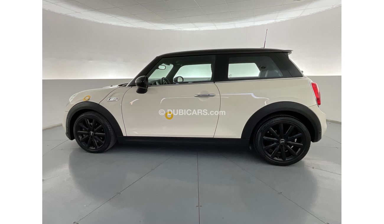 Used Mini Cooper S Standard 2018 for sale in Dubai - 654984