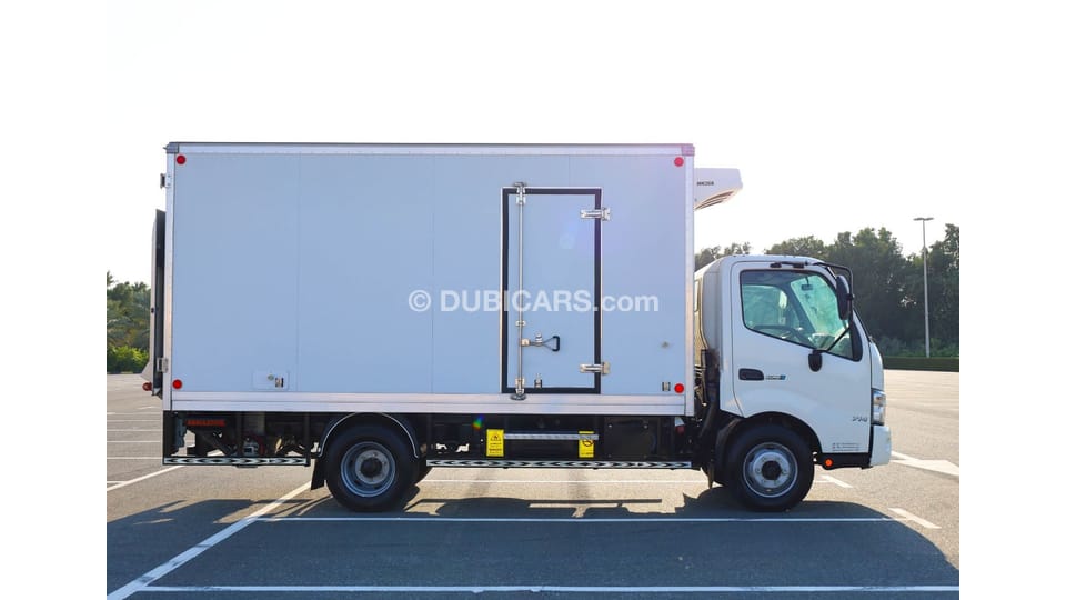 Used Hino 300 Series 714 | Euro4 Chiller Box KingTech | 3Ton with ...