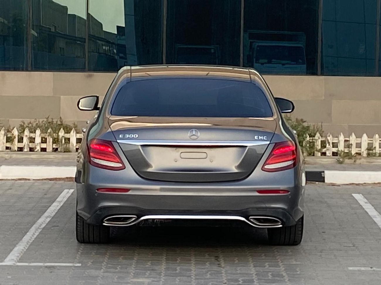 Used Mercedes-Benz E300 Std 2018 for sale in Dubai - 746045