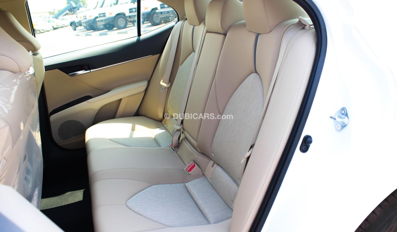 New Toyota Camry 2022 for sale in Dubai - 543934