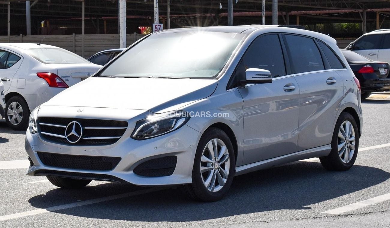 New Mercedes-Benz B 200 d 2018 for sale in Dubai - 494793