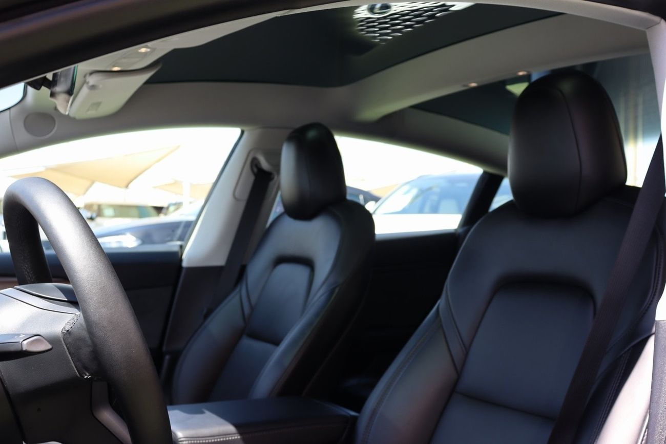 Used Tesla Model 3 Long Range / 2022 / USA 2022 for sale in Dubai - 621496