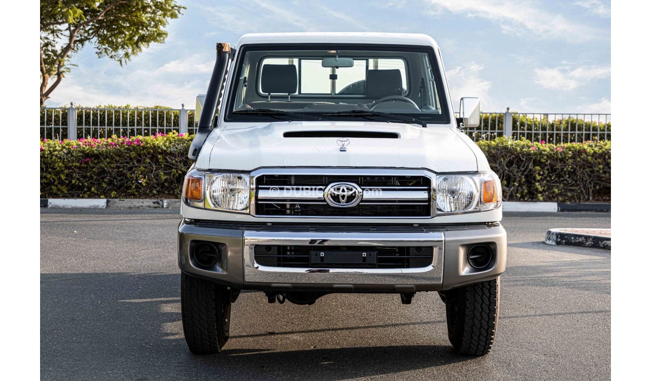 New Toyota Land Cruiser Pick Up 2023 Toyota LC PUP 4X4 SC 4.5 E D ...