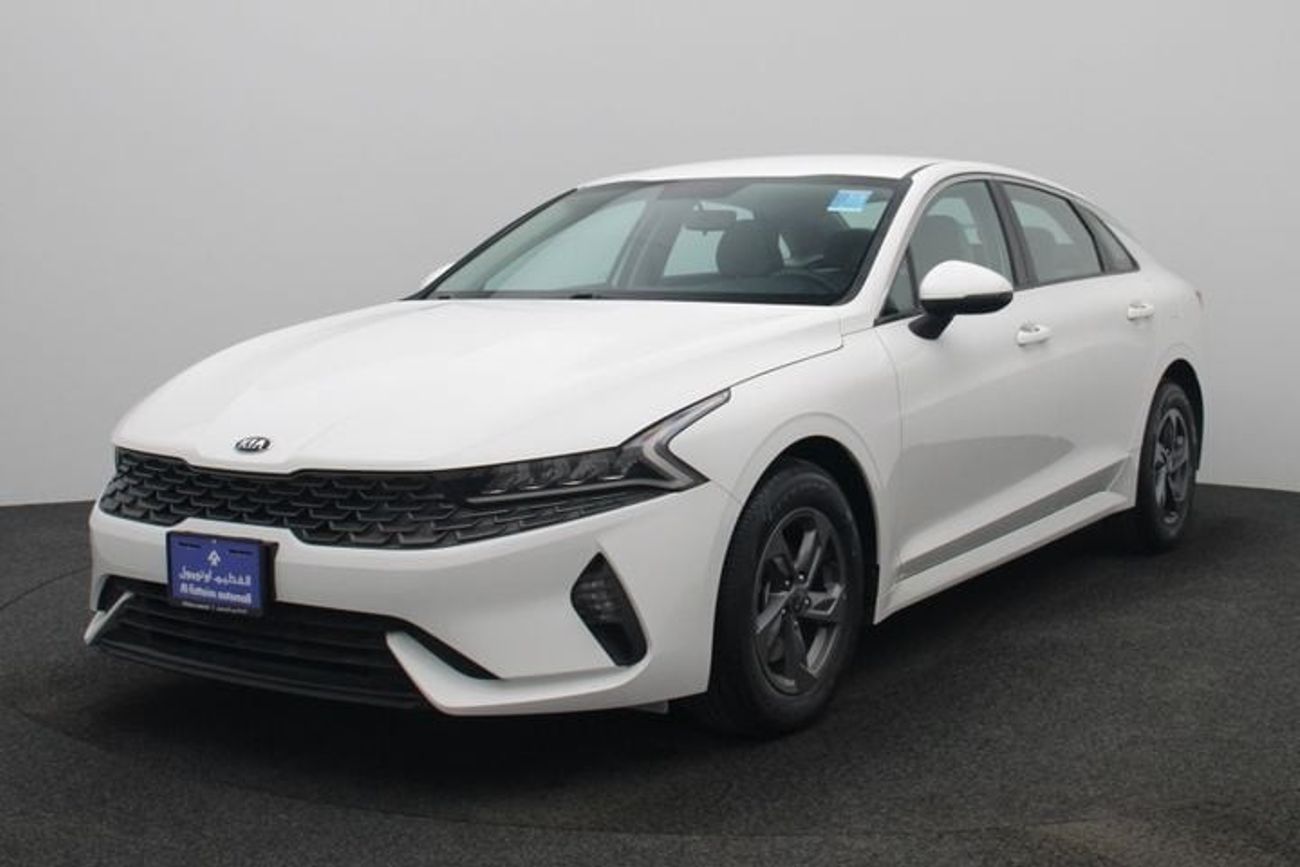 Used Kia K5 LX 2.5 2021 for sale in Dubai - 832749