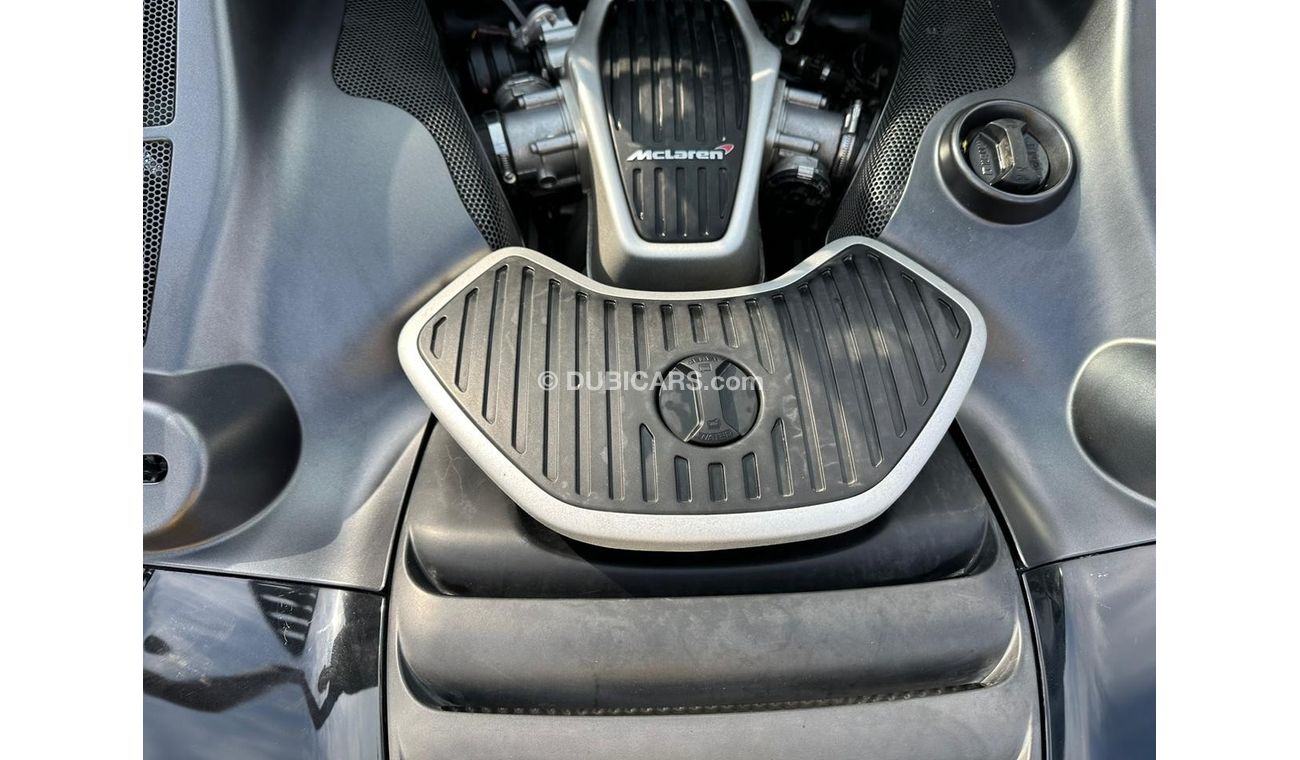 Used McLaren MP4 12C Spider 2013 for sale in Sharjah - 609804