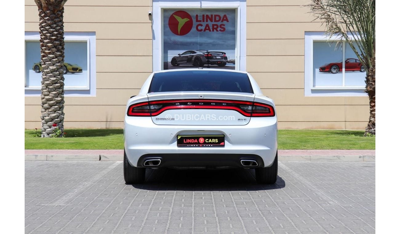 Used Dodge Charger LA 2018 for sale in Dubai - 605301