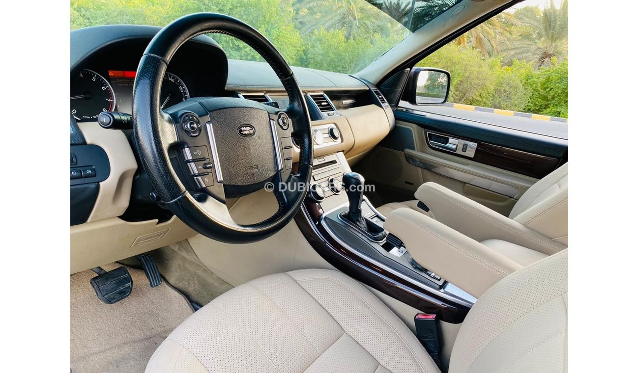 Used Land Rover Range Rover Sport 2011 for sale in Dubai - 667558