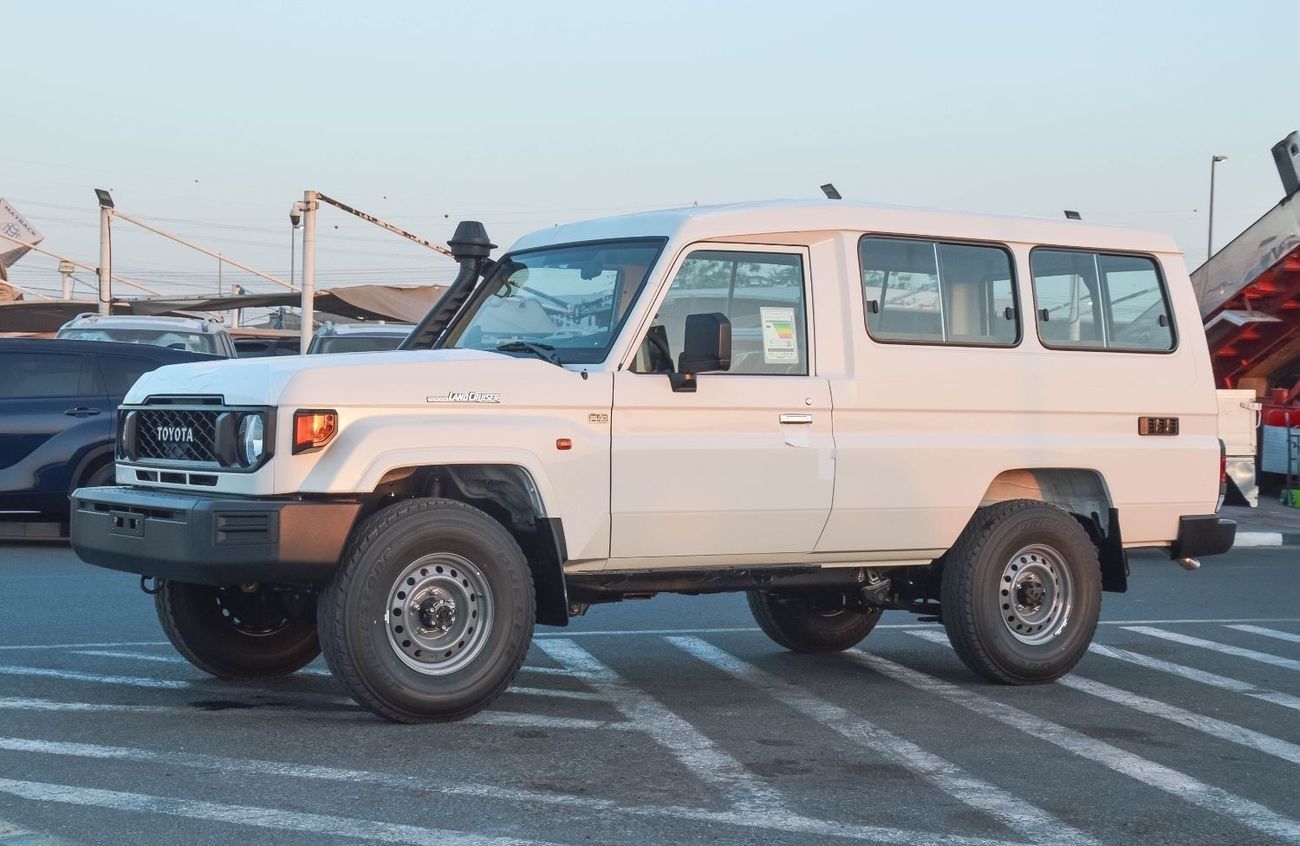 New Toyota Land Cruiser Hard Top TOYOTA LAND CRUISER 78 2.8L AT 3 DOOR 4WD SUV 2025 2025 for ...