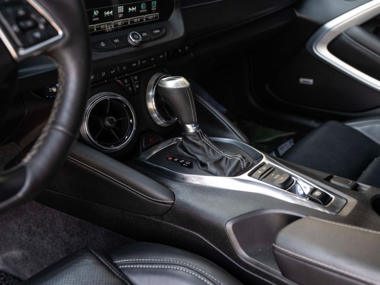 Used Chevrolet Camaro SS 6.2L Coupe 2017 for sale in Dubai - 844233