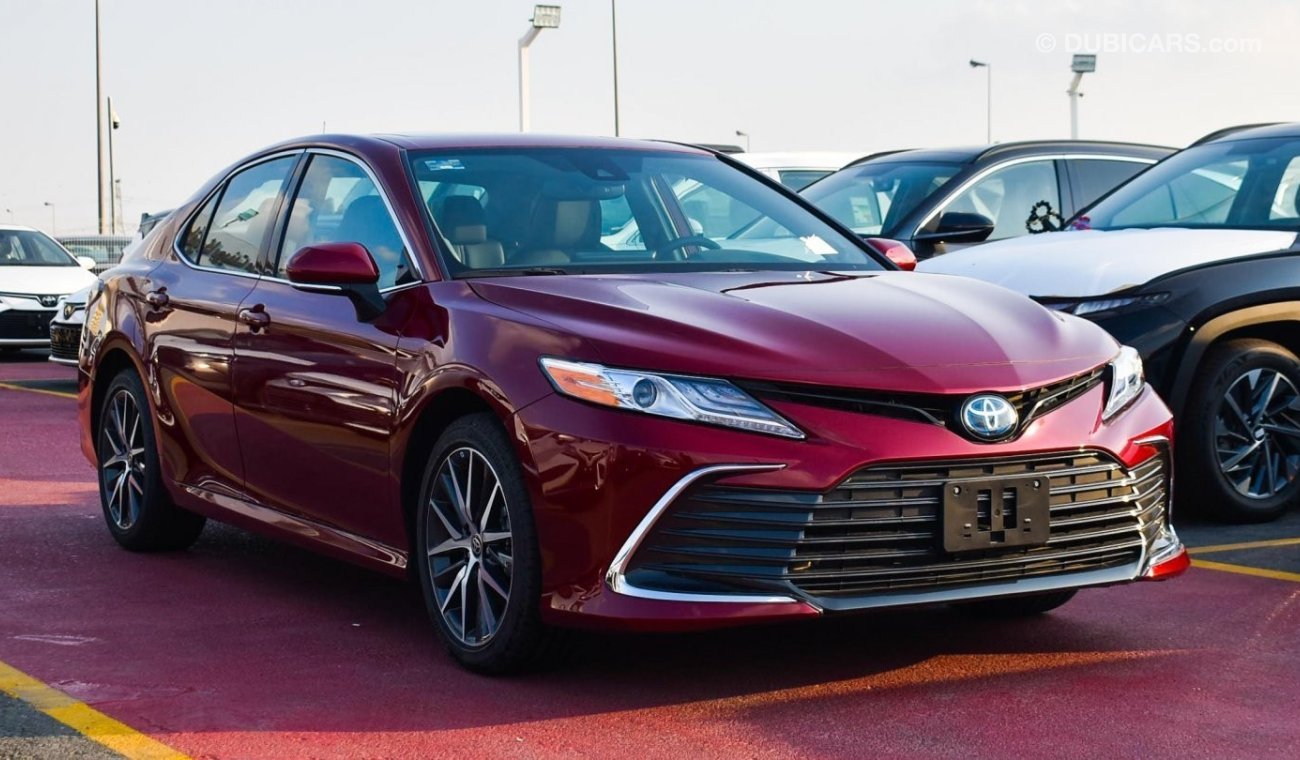 New Toyota Camry XLE HYBRID 2022 for sale in Dubai - 567102